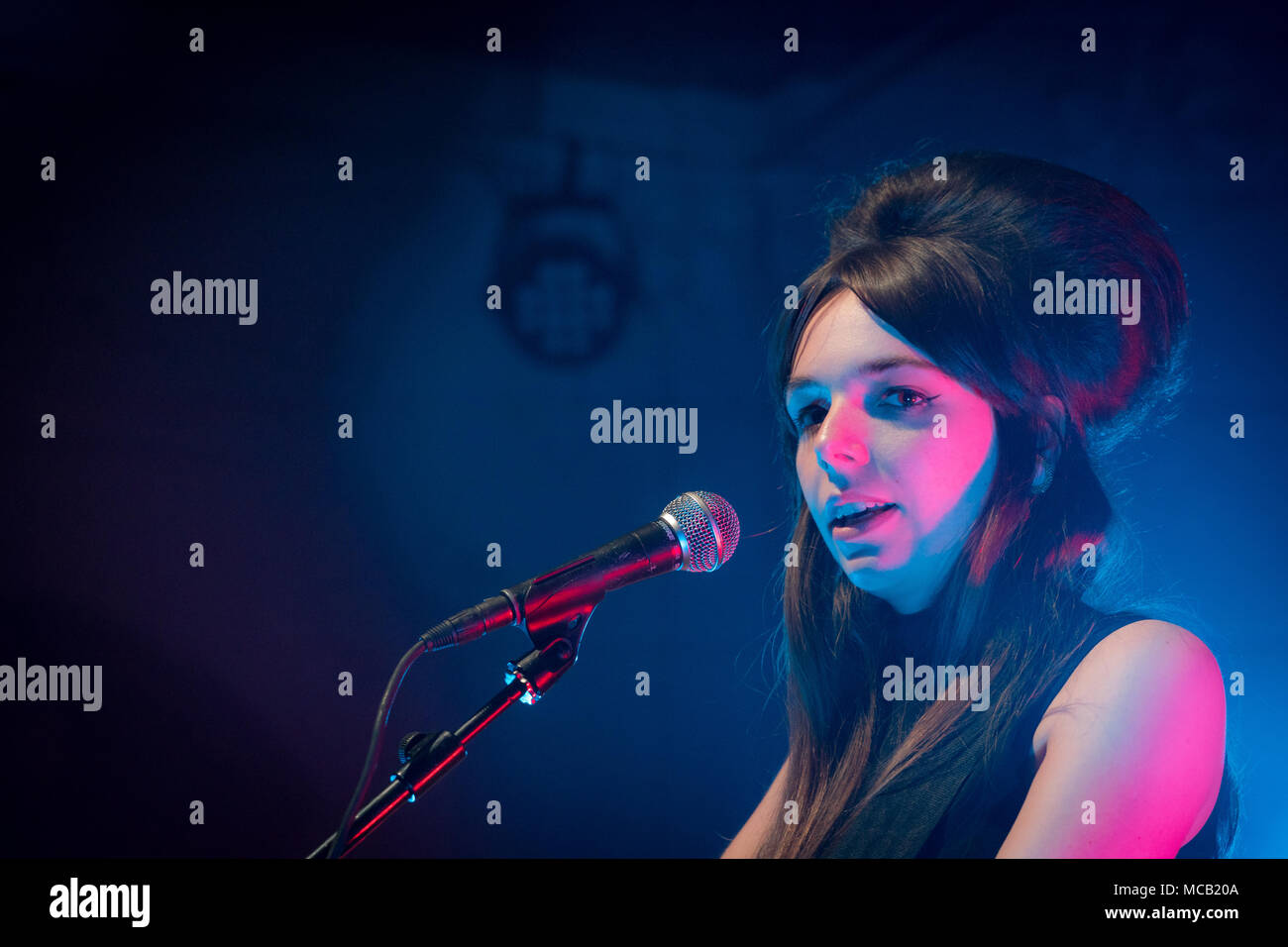 Emily capell singer hi-res stock photography and images - Alamy