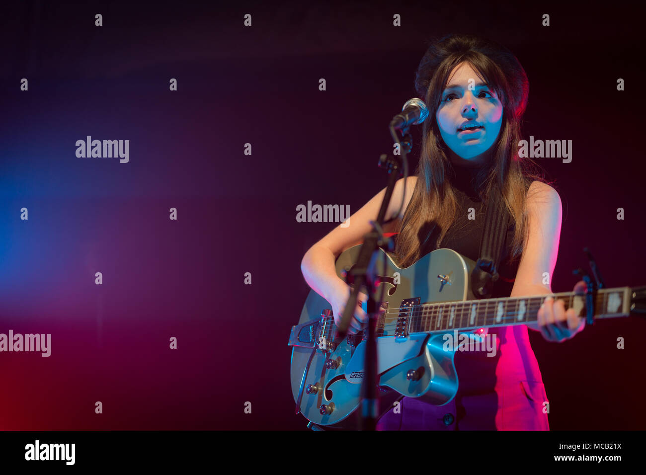 Emily capell singer hi-res stock photography and images - Alamy