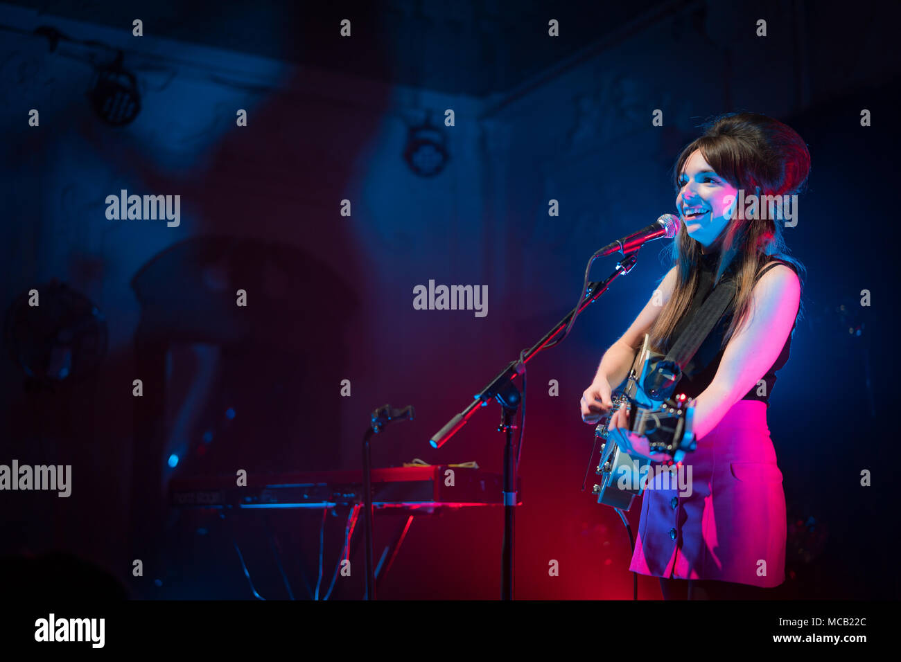 Emily capell singer hi-res stock photography and images - Alamy