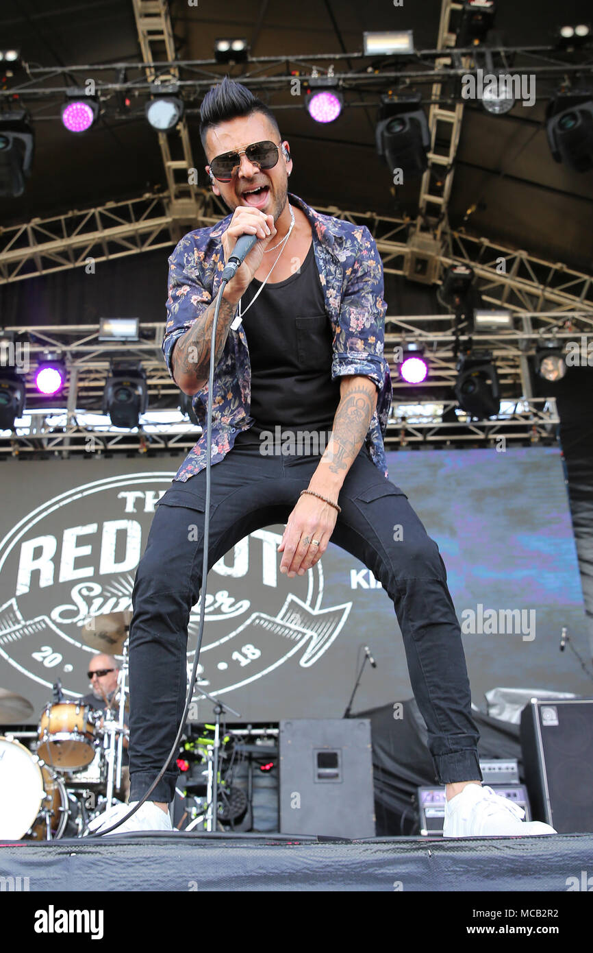 Boom crash opera hi-res stock photography and images - Alamy