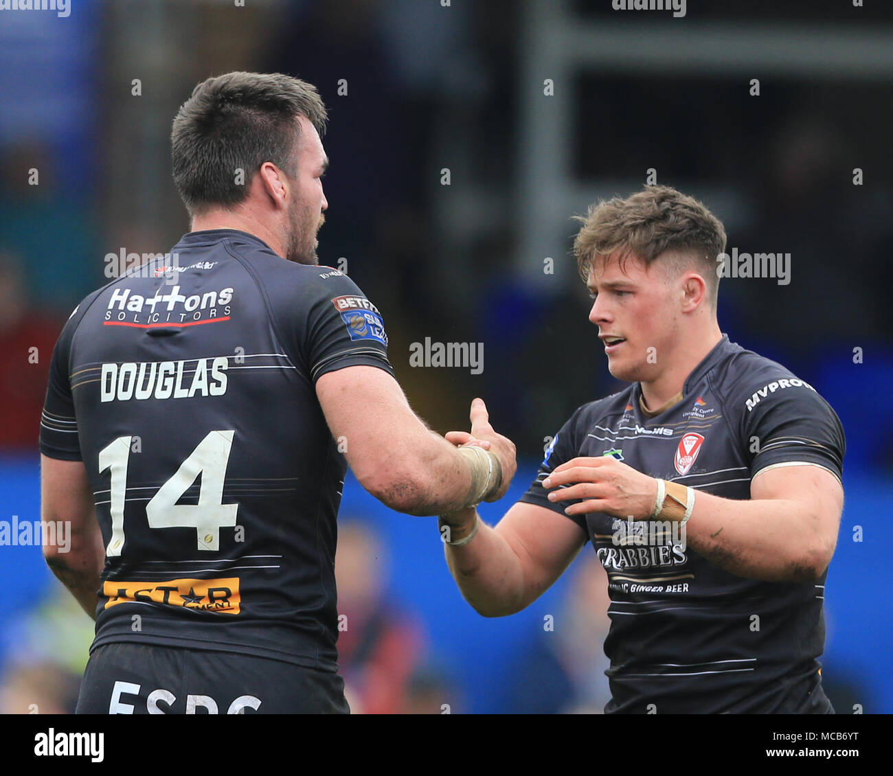Mens rugby team hi-res stock photography and images - Alamy