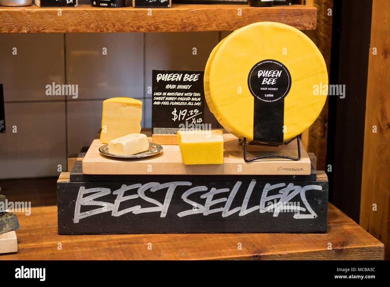 Shop selling soap hi-res stock photography and images - Alamy