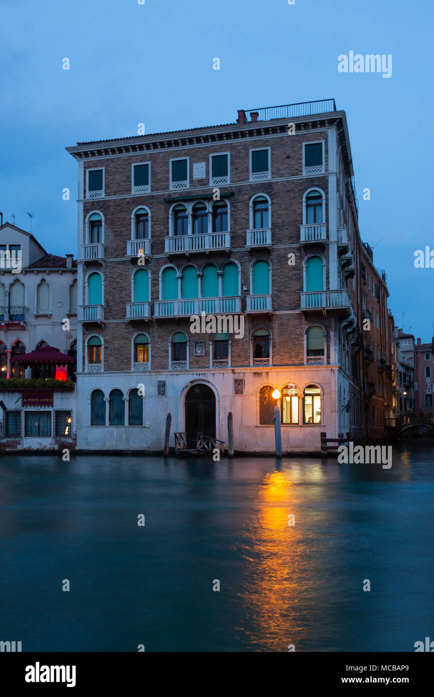 Dusk italy hi-res stock photography and images - Alamy