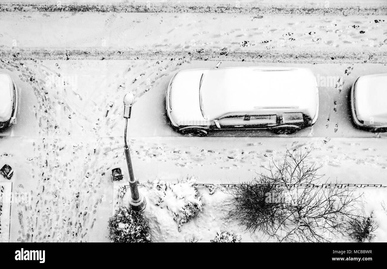 Elevated car parking hi-res stock photography and images - Alamy