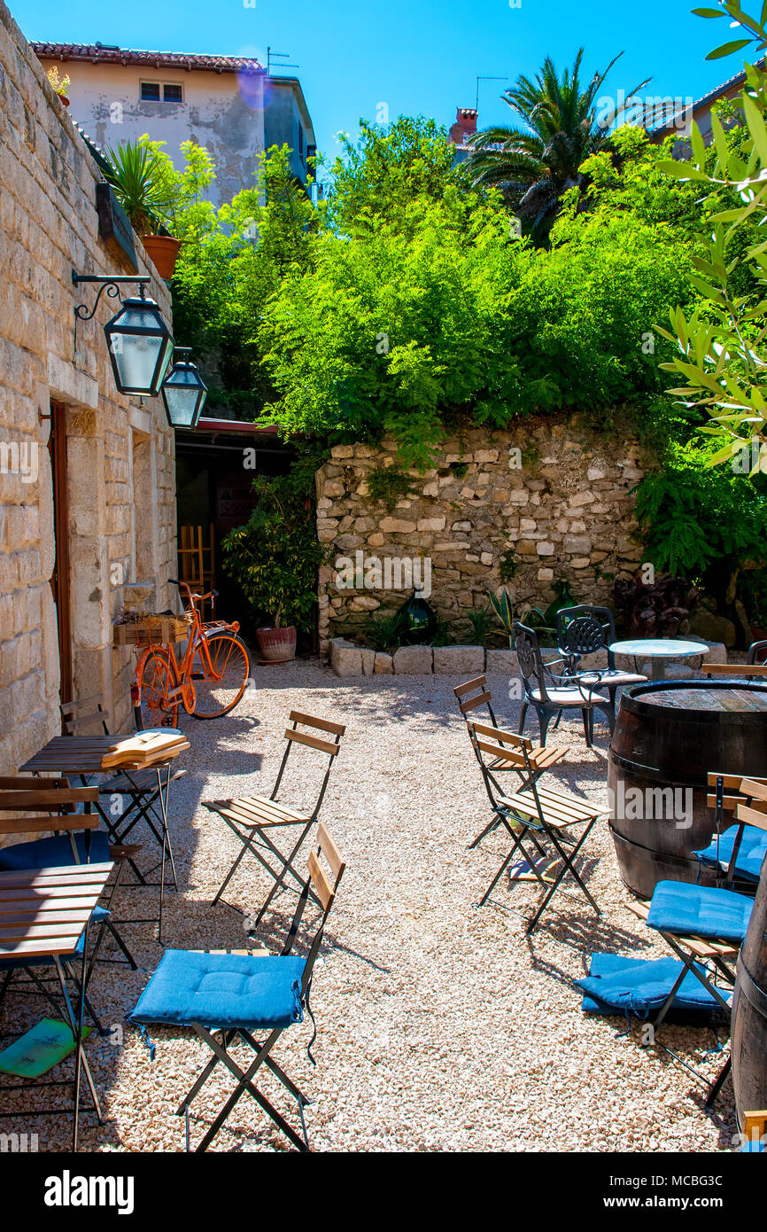 Rab town restaurant hi-res stock photography and images - Alamy