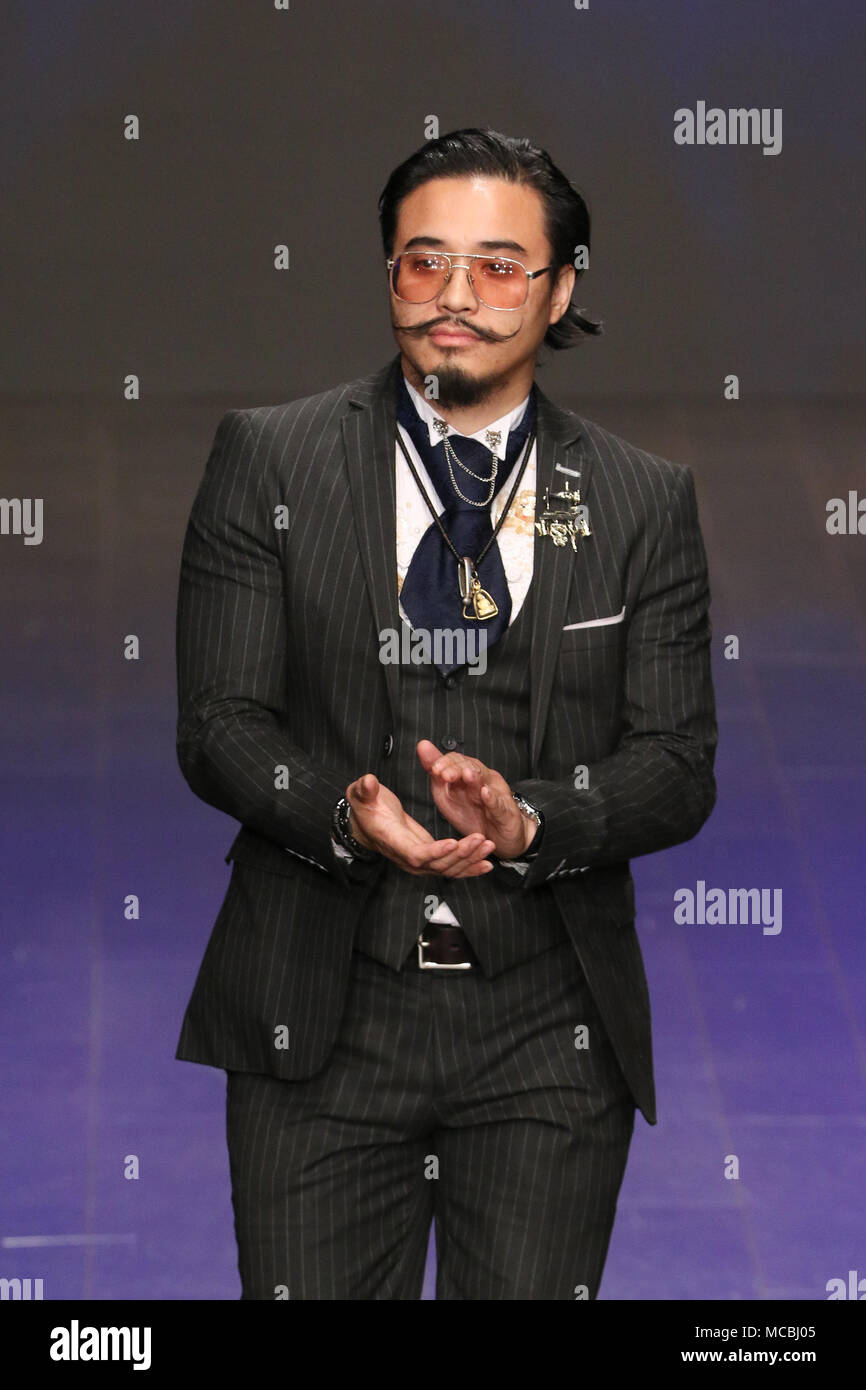 Art Hearts Fashion LA Fashion Week - Danny Nguyen - Catwalk at The ...