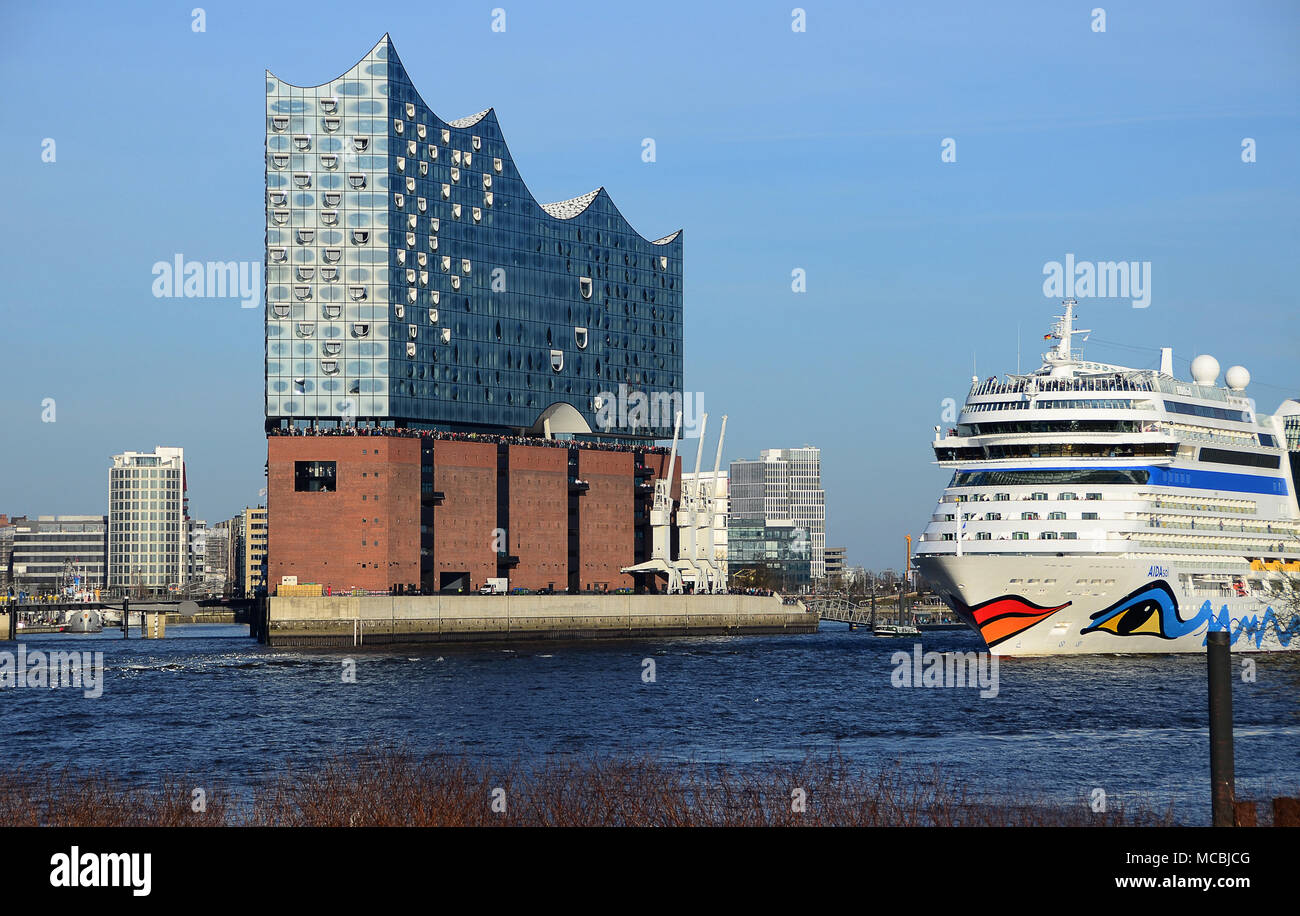 Cruise ship Aida at Elbe Philharmonic Hall, Hamburg, Germany Stock ...