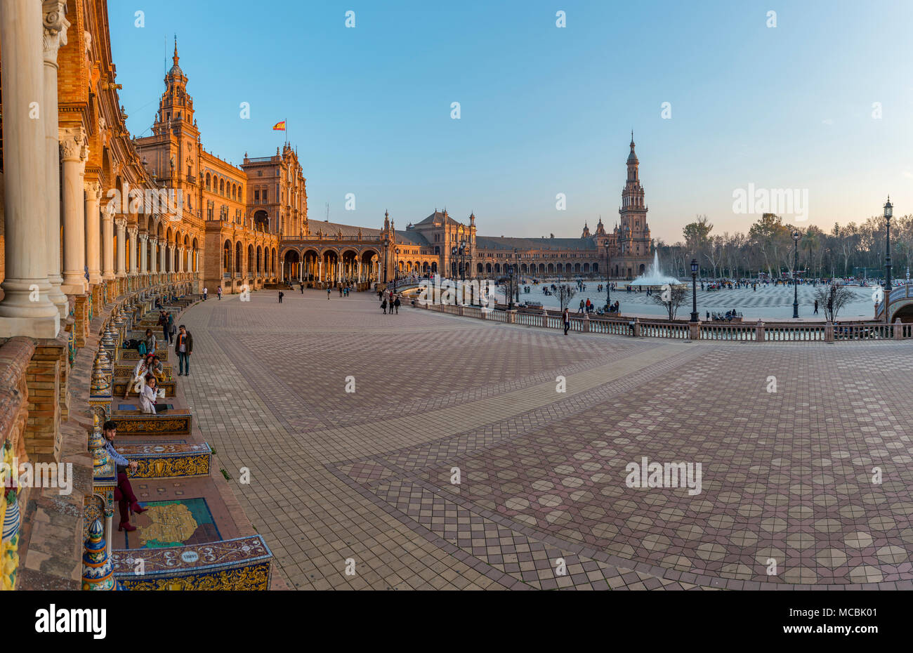 National geographic institute hi-res stock photography and images - Alamy