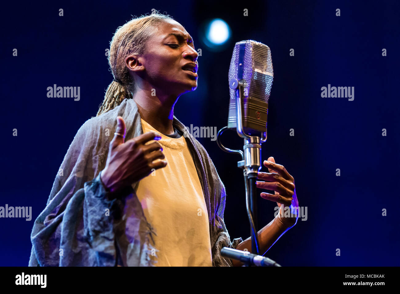 The British singer and songwriter Ala. ni live at the Blue Balls ...