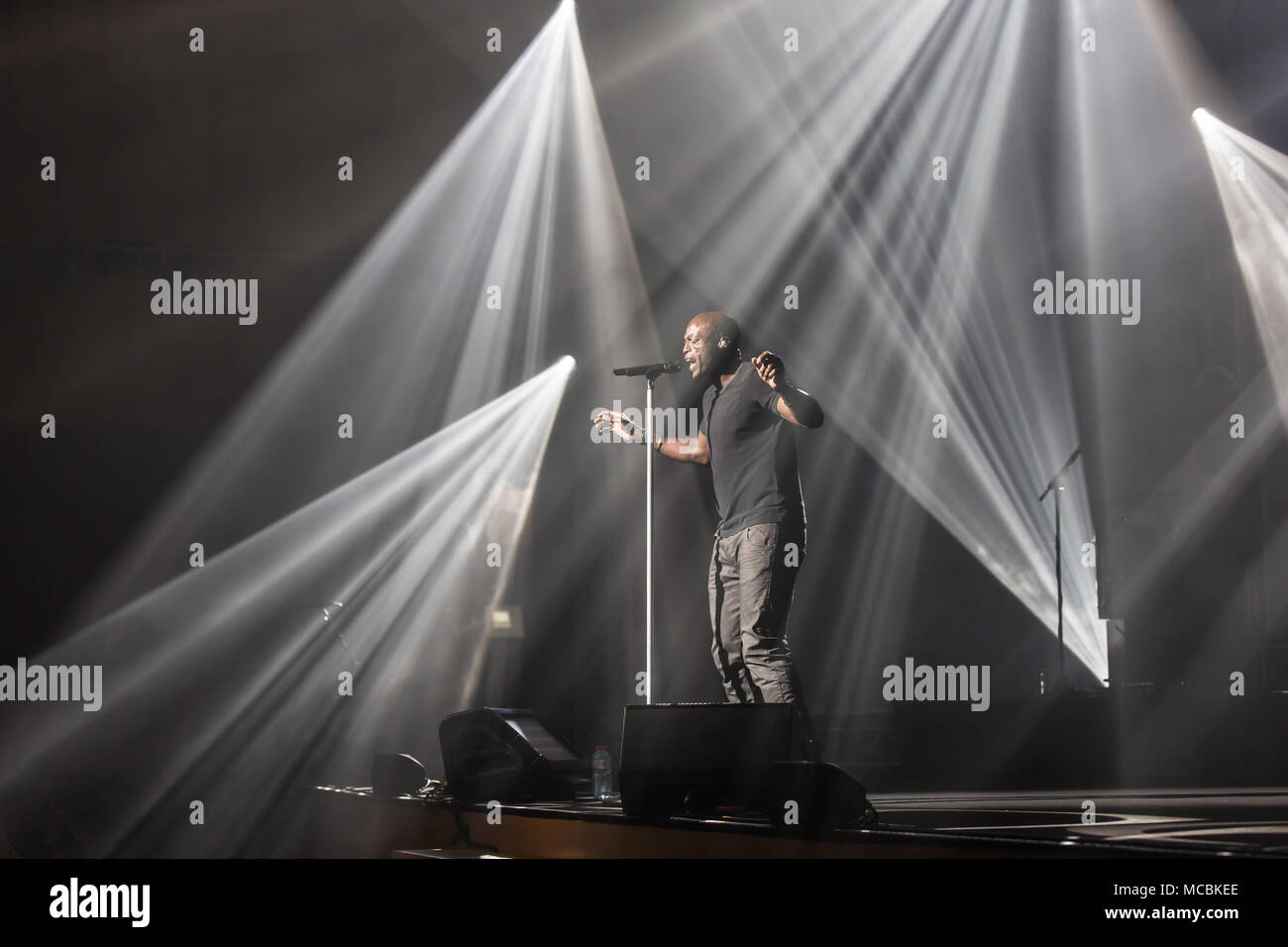 The British singer Seal live in the sold-out concert hall of the KKL at ...