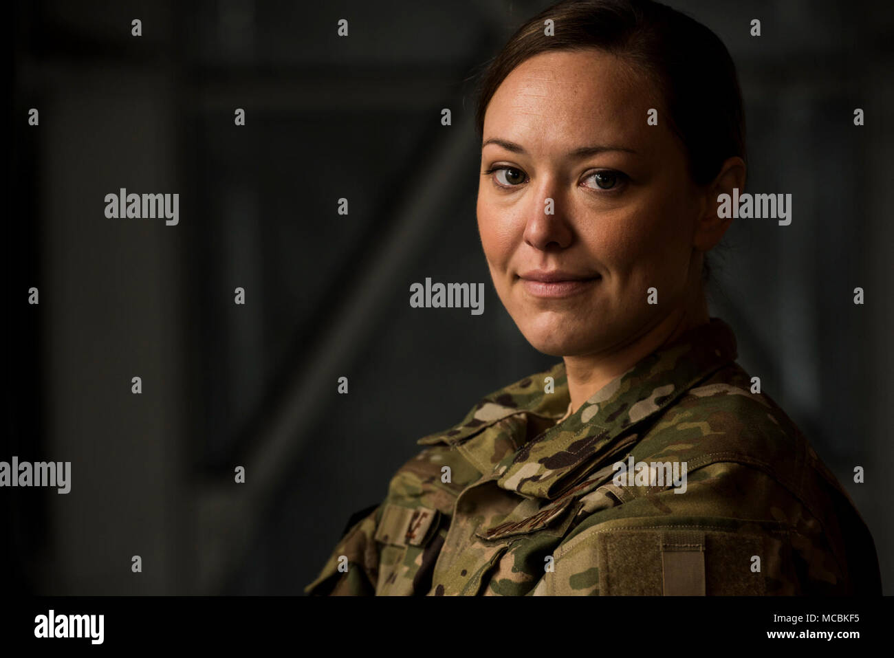 Aircraft operator female hi-res stock photography and images - Alamy