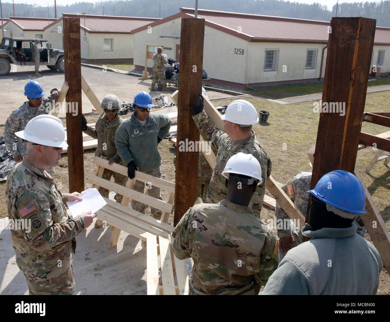 U.S. Army Soldiers assigned to the 859th Engineer Company from the ...