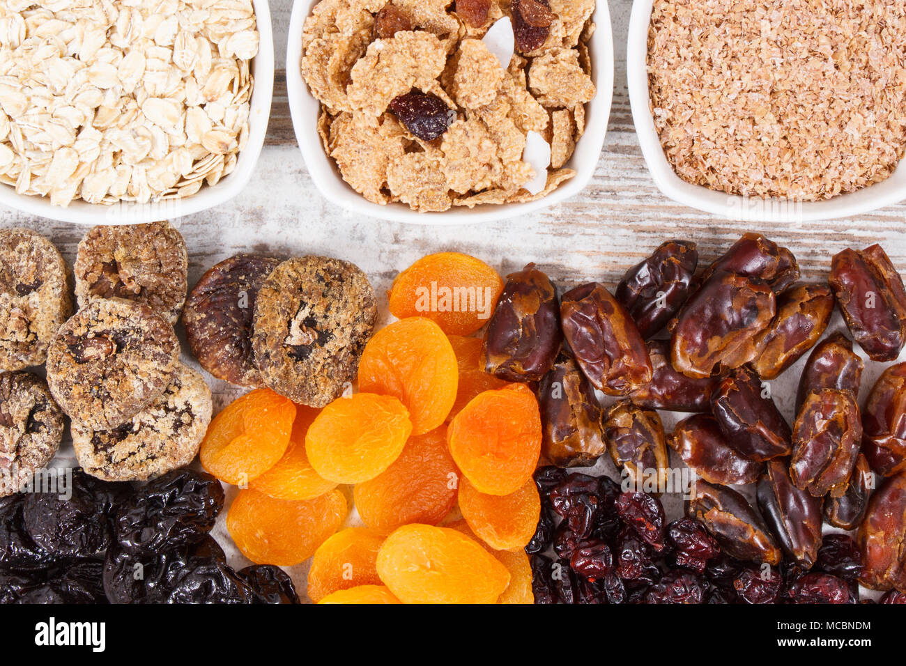 Ingredients as source vitamins, dietary fiber and natural minerals ...