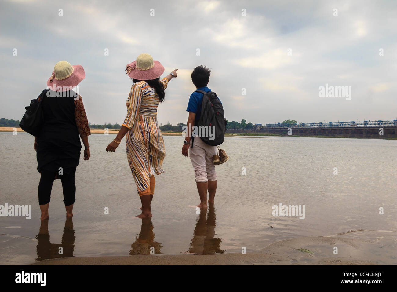 Three people and bed and feet hi-res stock photography and images - Alamy
