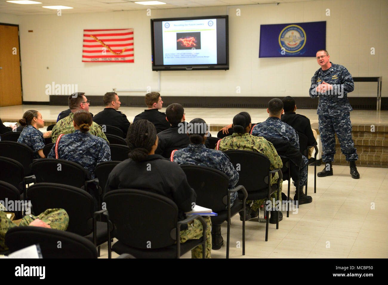 Surface warfare community hi-res stock photography and images - Alamy