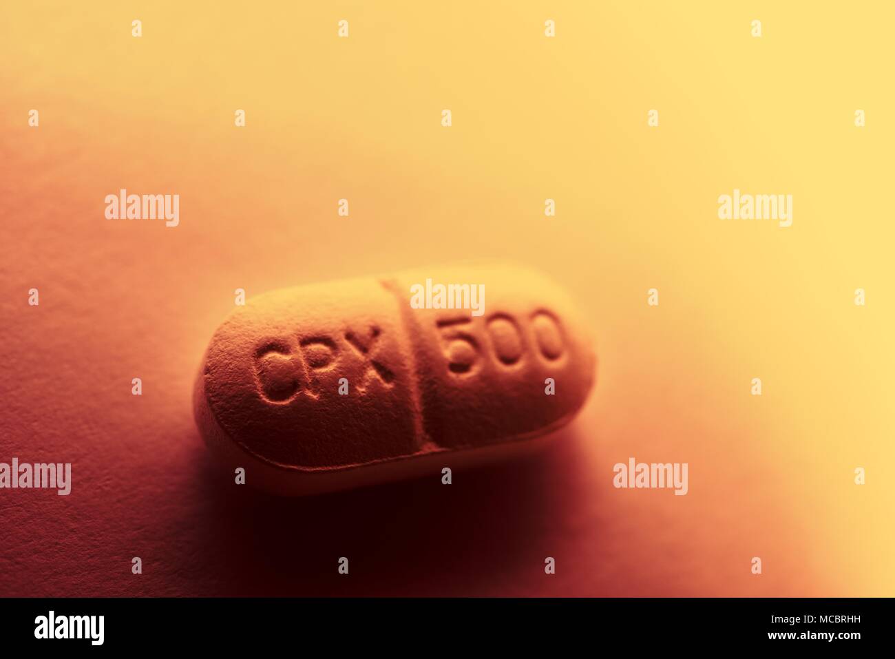 Ciprofloxacin hi-res stock photography and images - Alamy