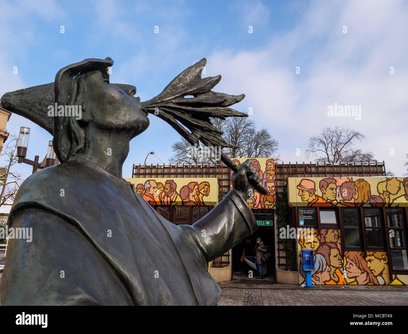 sculpture "Saltimbanques" by Benedicte Weis -Place du Theatre, Luxembourg City, Europe Stock ...