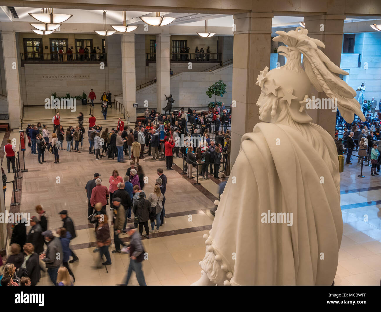 Interior of U.S. Capitol Visitor Center with crowds Stock Photo - Alamy