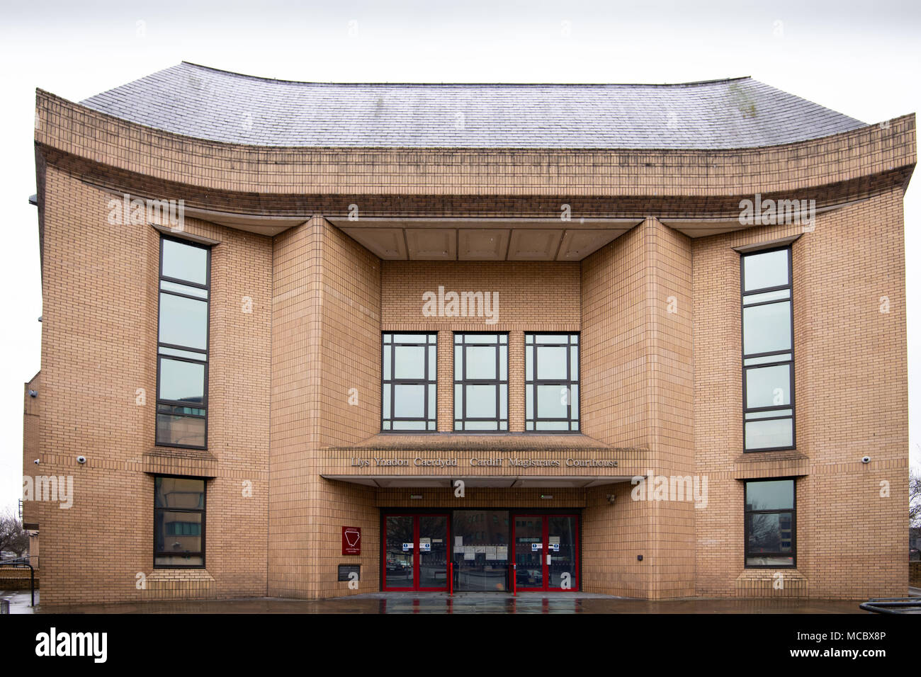 Cardiff magistrates court hi-res stock photography and images - Alamy