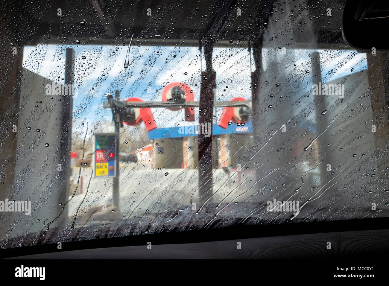 Vehicle view through windshield car hi-res stock photography and images ...