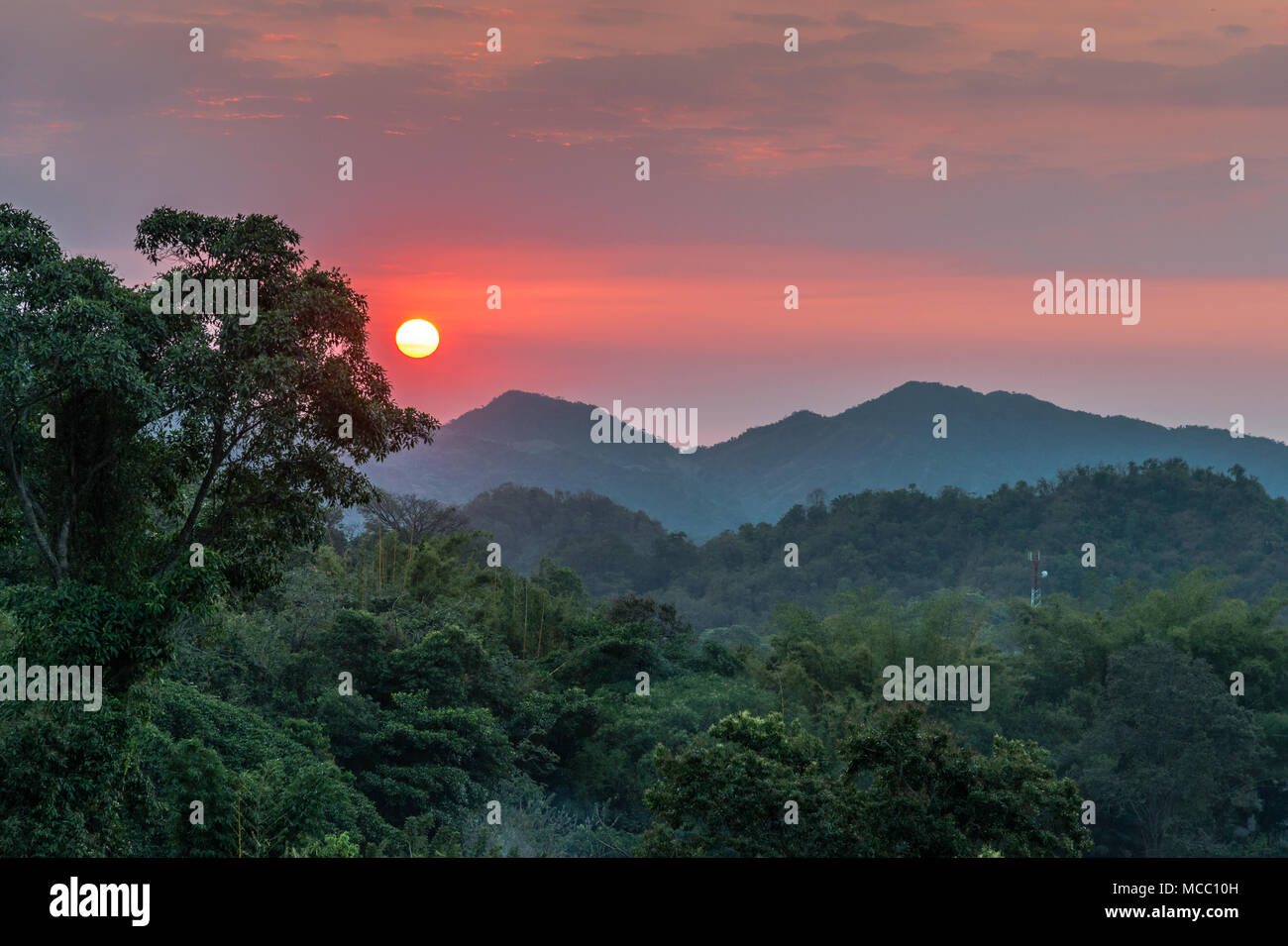 Colombia sunset hi-res stock photography and images - Alamy