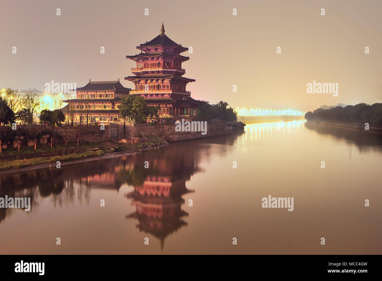 Nanjing ancient architecture hi-res stock photography and images - Alamy