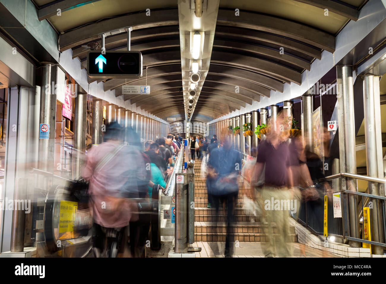 Moving walkway china hi-res stock photography and images - Alamy