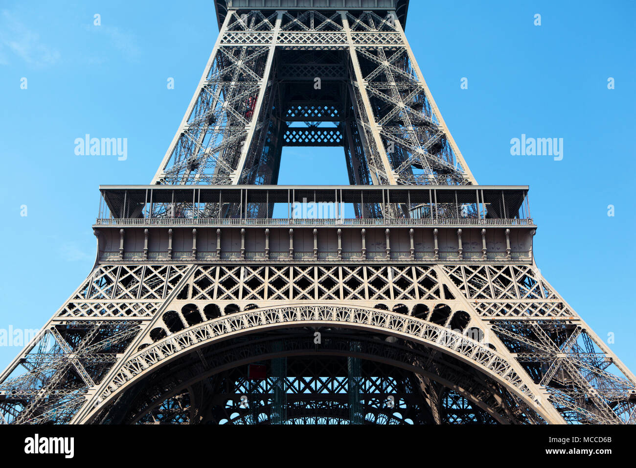Middle part eiffel tower hi-res stock photography and images - Alamy