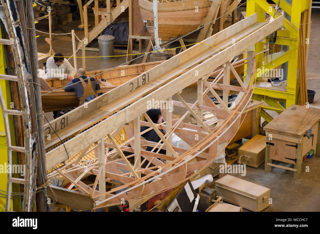 Wooden traditional boat hi-res stock photography and images - Alamy