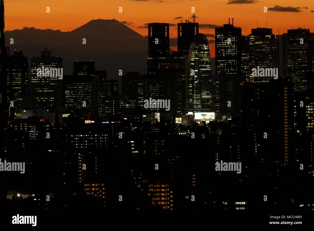 Tokyo tower and mount fuji hi-res stock photography and images - Alamy