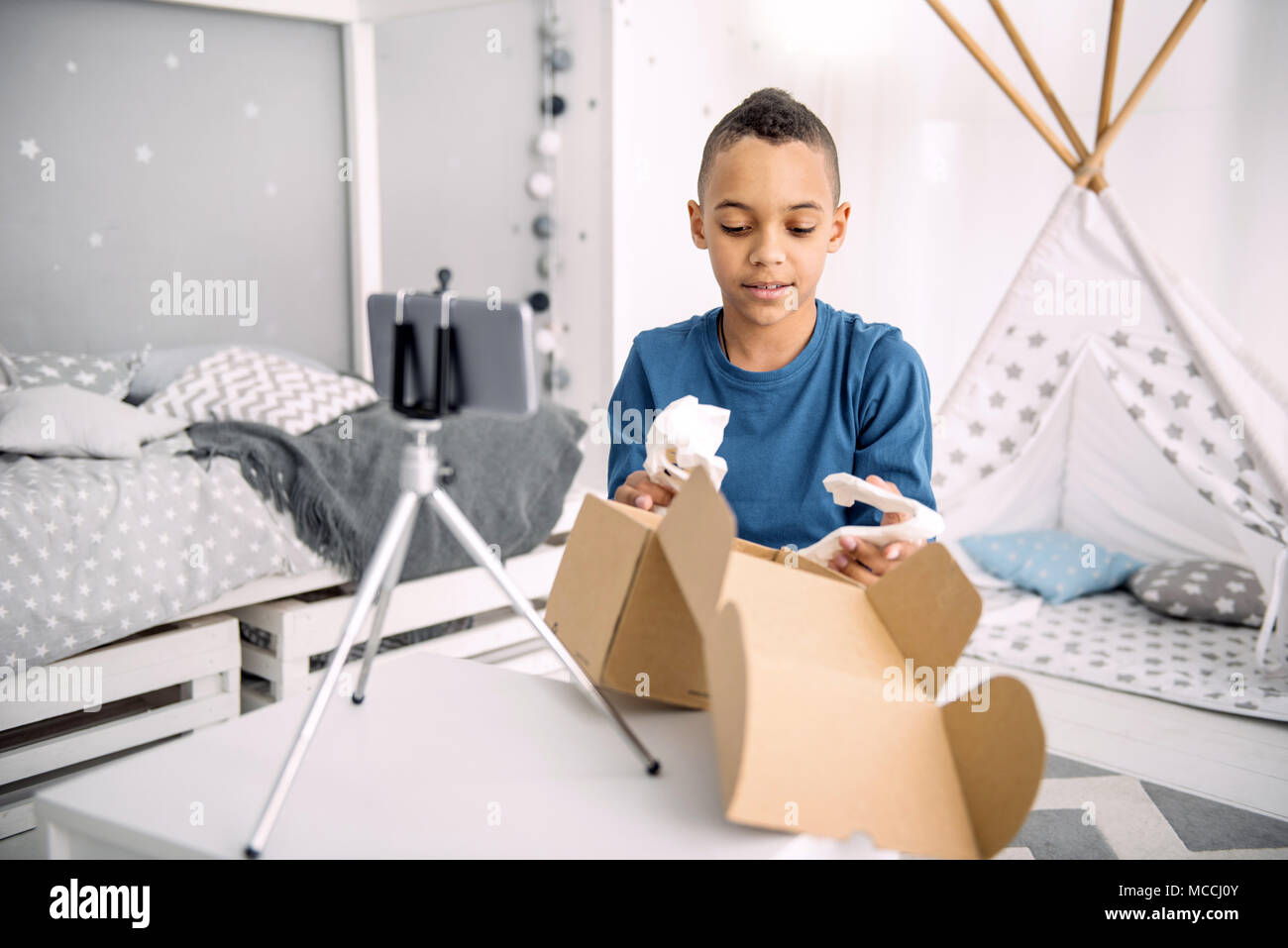 Self reflective skills hi-res stock photography and images - Alamy