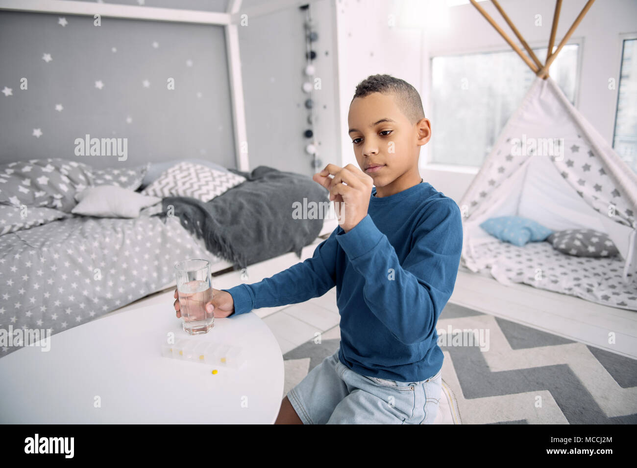 Boy with fever hi-res stock photography and images - Alamy