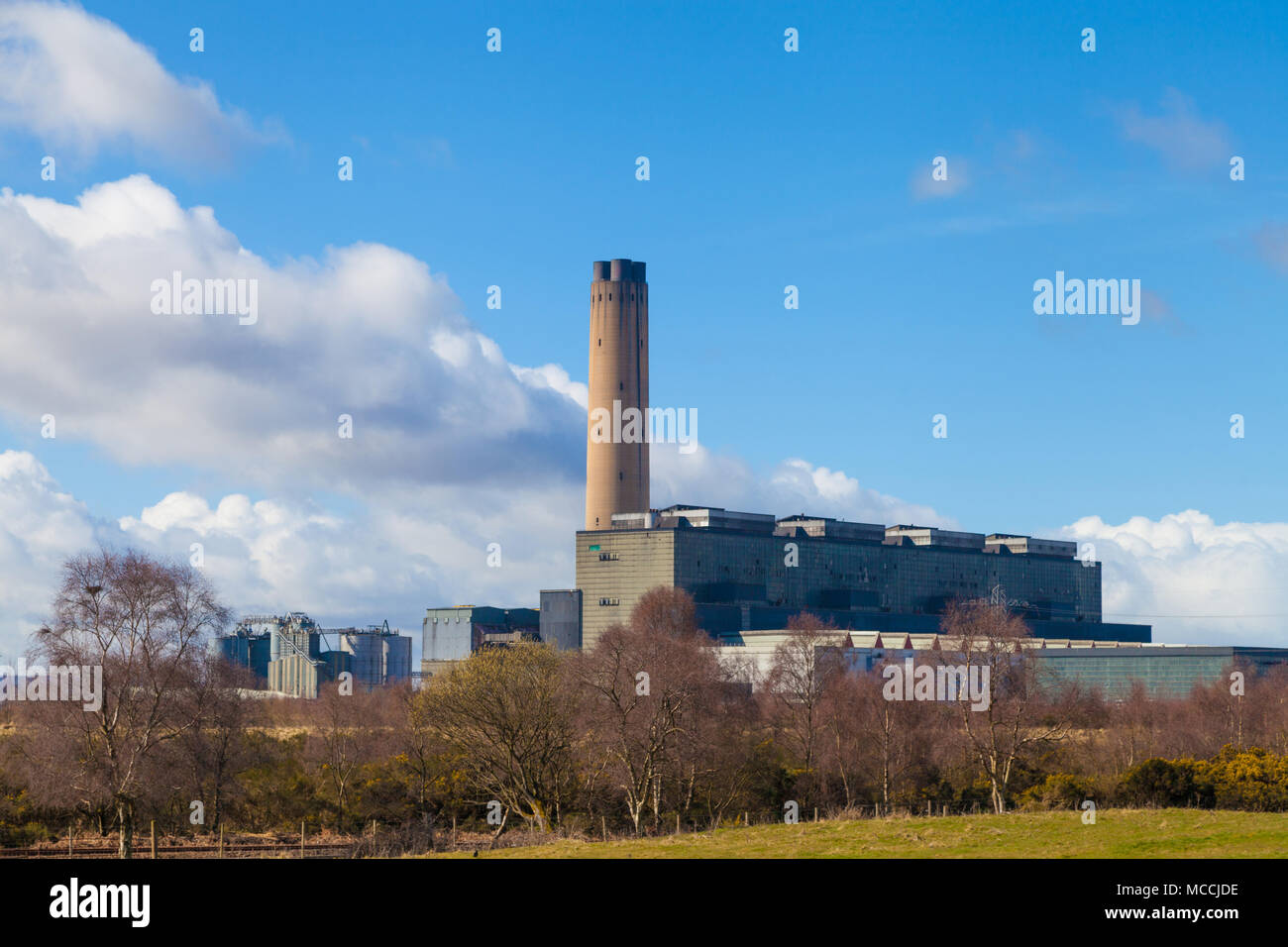 Longannet power station in Fife was last coal-fired power station in ...
