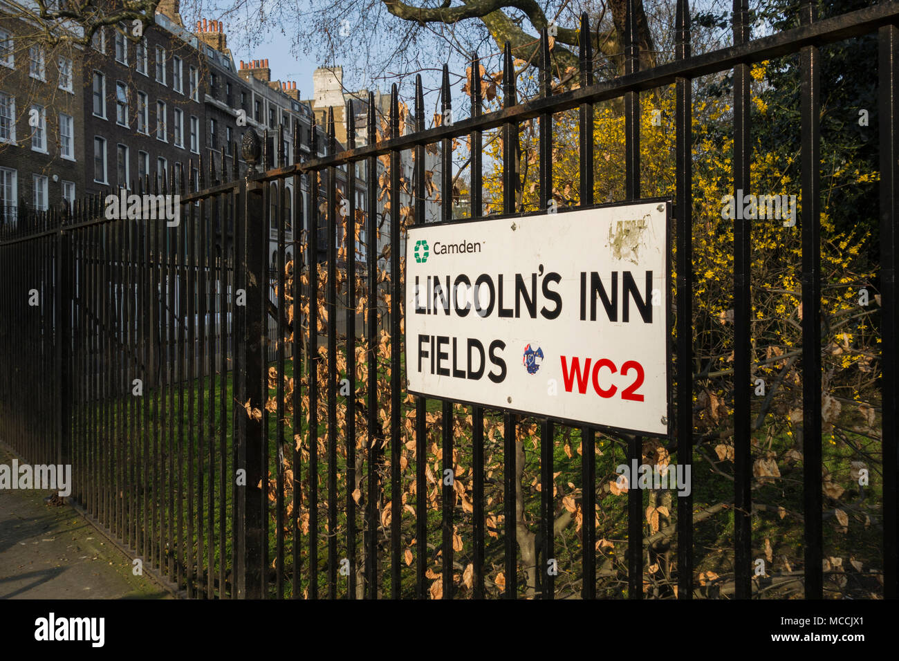 Lincolns inn fields sign hi-res stock photography and images - Alamy