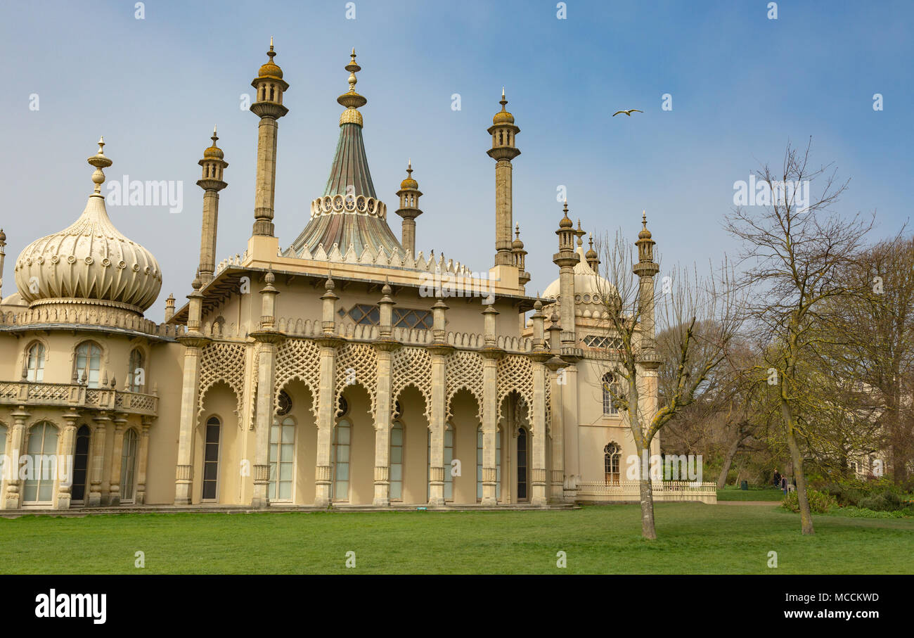 Brighton Marathon 2018 High Resolution Stock Photography and Images - Alamy