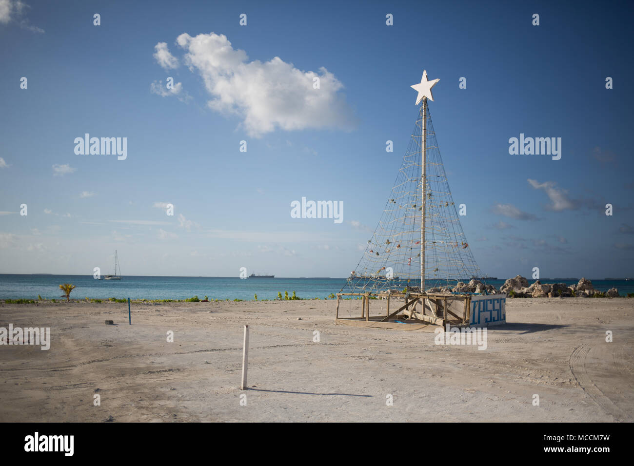 Tuvalu beach hi-res stock photography and images - Alamy