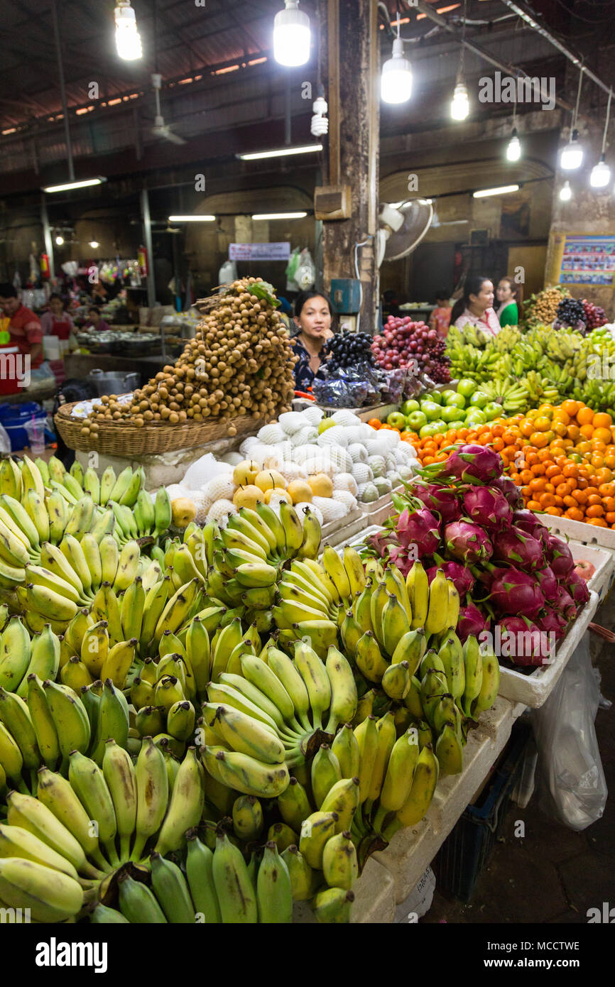Siem Reap market - fruit stall at the indoor Siem Reap Old Market, Siem ...