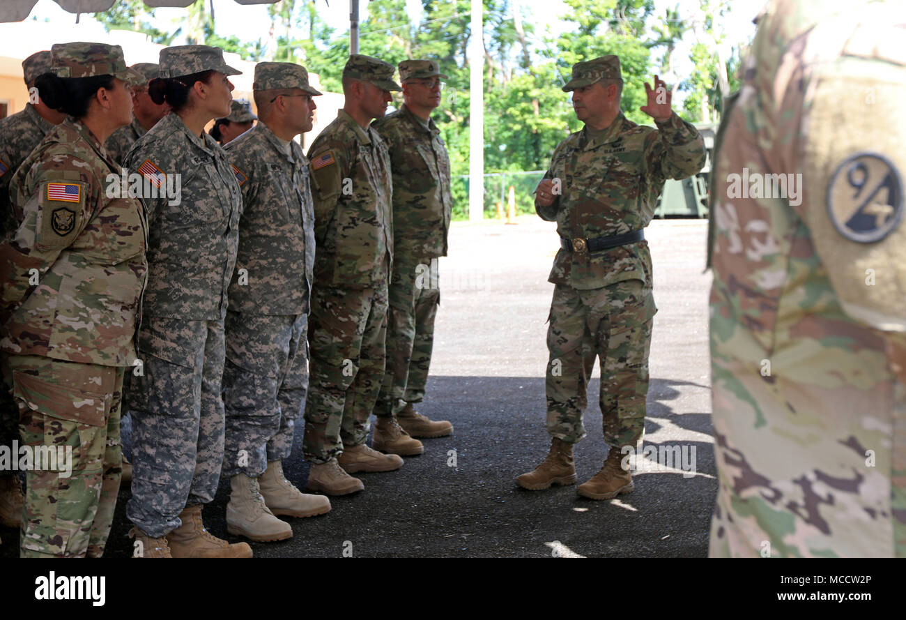Soldiers from the 94th Training Division stationed on Ft. Buchanan ...