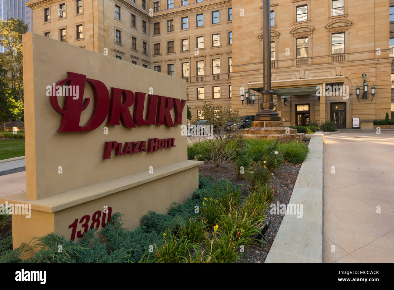 Drury hotel sign hi-res stock photography and images - Alamy