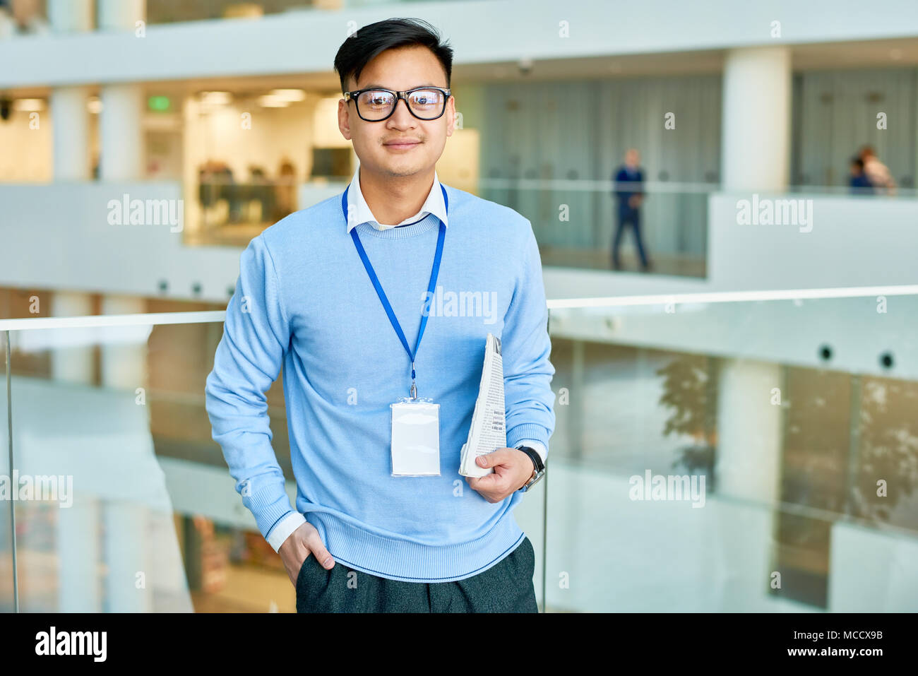 Asian manager hi-res stock photography and images - Alamy