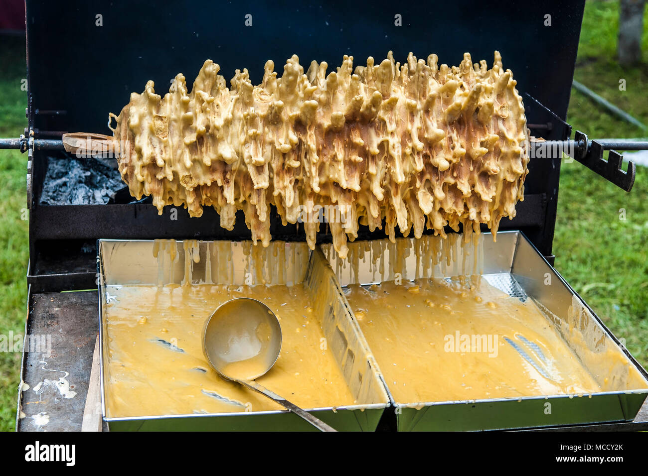 Bakery baumkuchen hi-res stock photography and images - Alamy