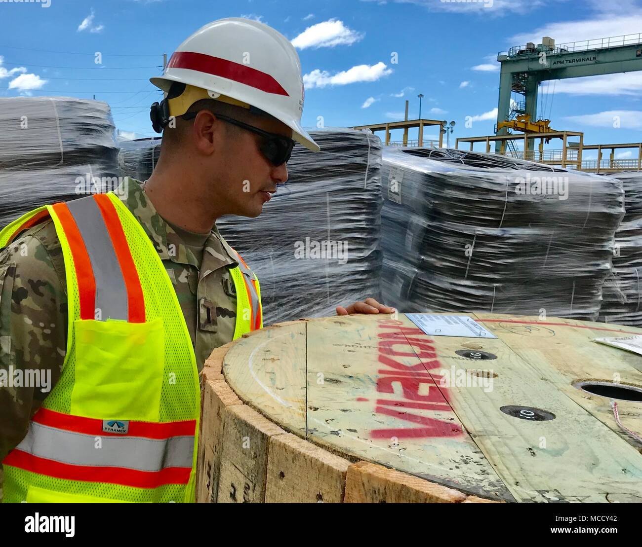 PONCE, Puerto Rico –1st Lt. Carlos Fabre, volunteering with the U.S ...