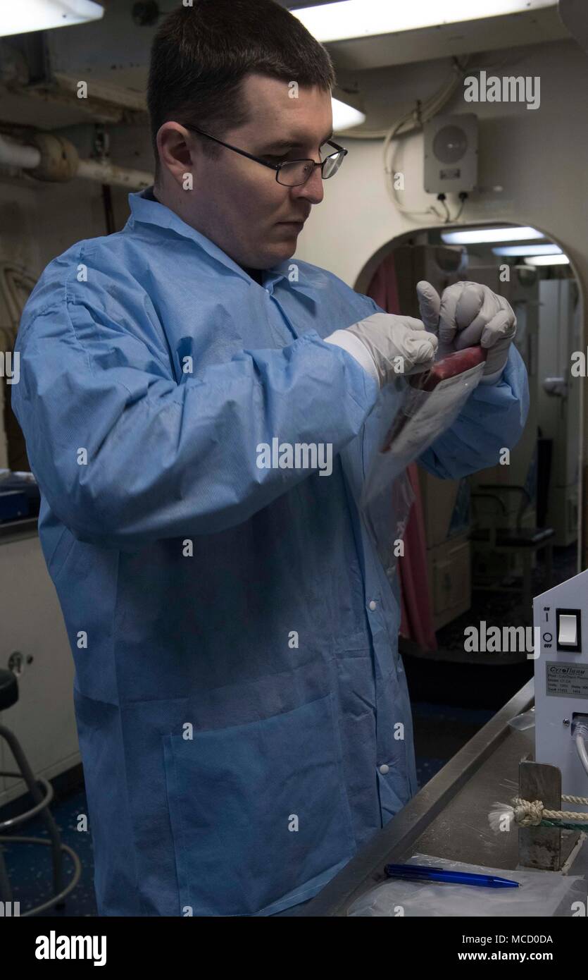 190213-N-TK177-0033 ATLANTIC OCEAN (Feb. 13, 2018) Hospital Corpsman ...