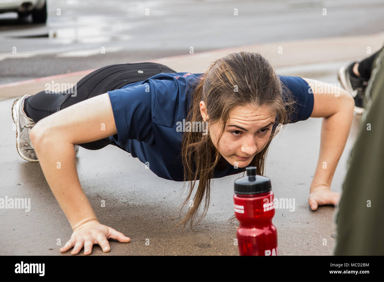 U.S. Maines with Recruiting Station Phoenix conduct an Initial Strength ...