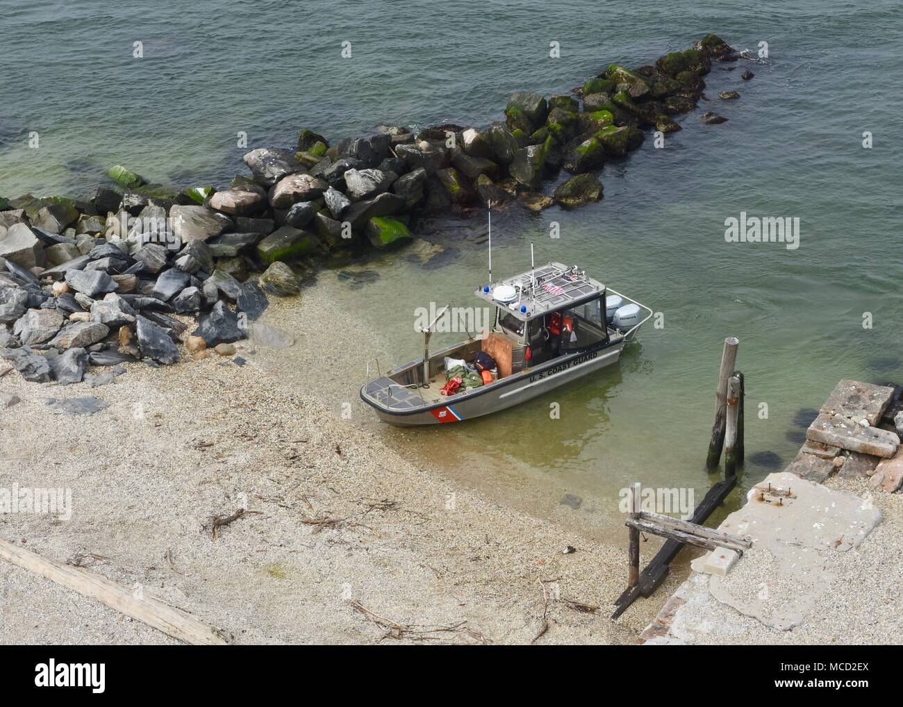 Coast Guard Aids to Navigation Team Long Island Sound conducts routine ...