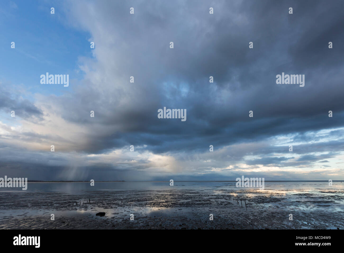 Turner sky hi-res stock photography and images - Alamy
