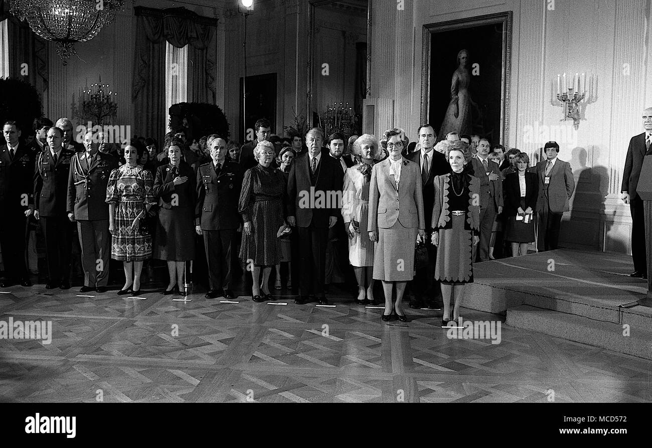 George shultz and his wife hi-res stock photography and images - Alamy