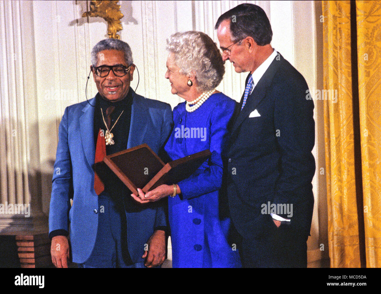 1989 is an american singer hi-res stock photography and images - Alamy