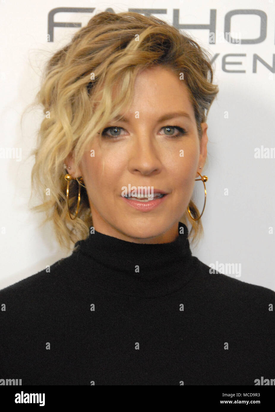 LOS ANGELES, CA - APRIL 15: Actress Jenna Elfman attend AMC "Survival ...