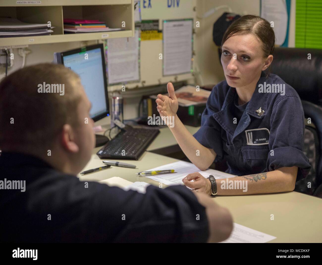 180219-N-GR168-0090 ATLANTIC OCEAN (Feb. 19, 2018) Navy Counselor 1st ...